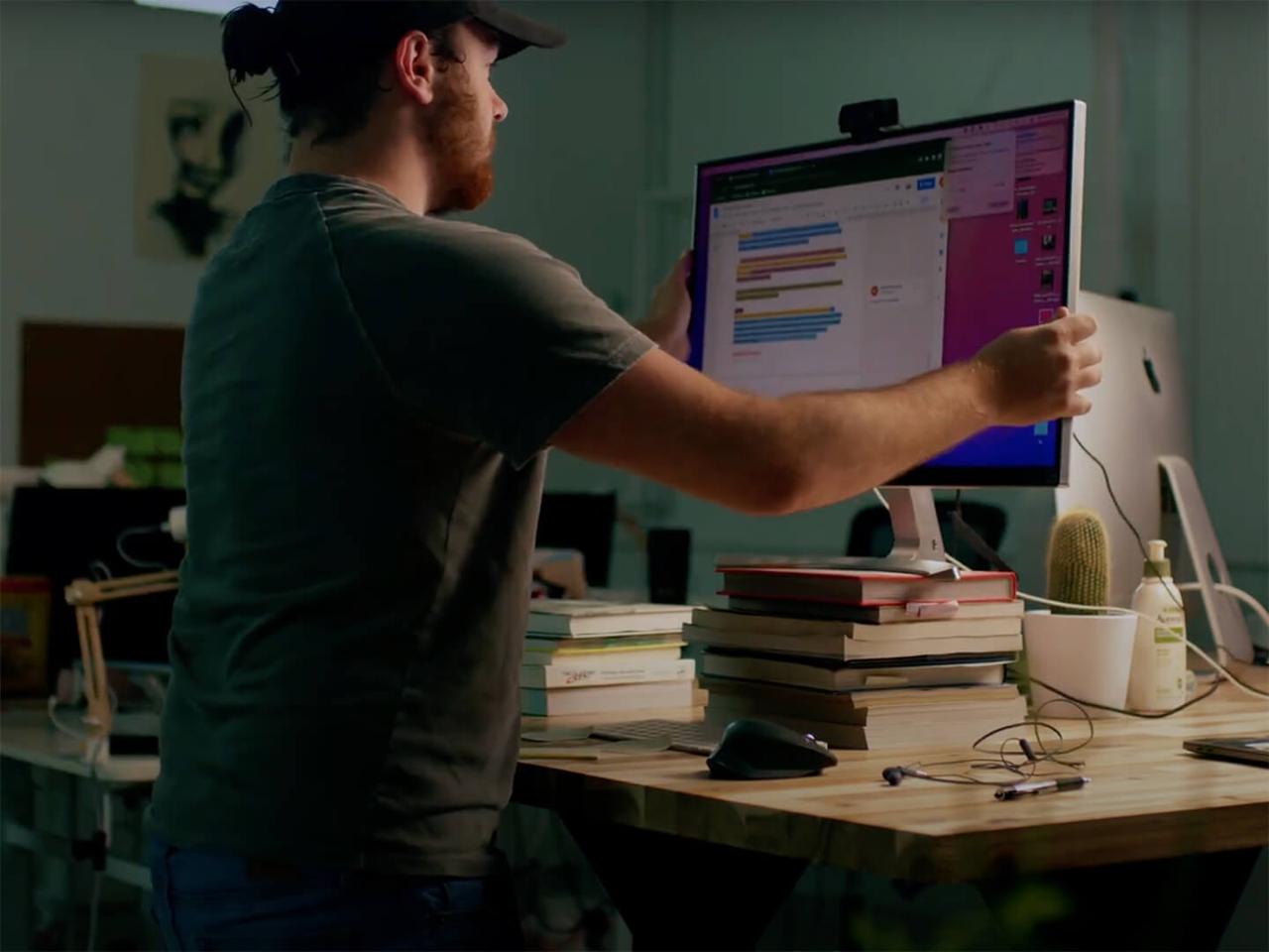 Tutorial: Make Yourself Look Amazing on Zoom Calls